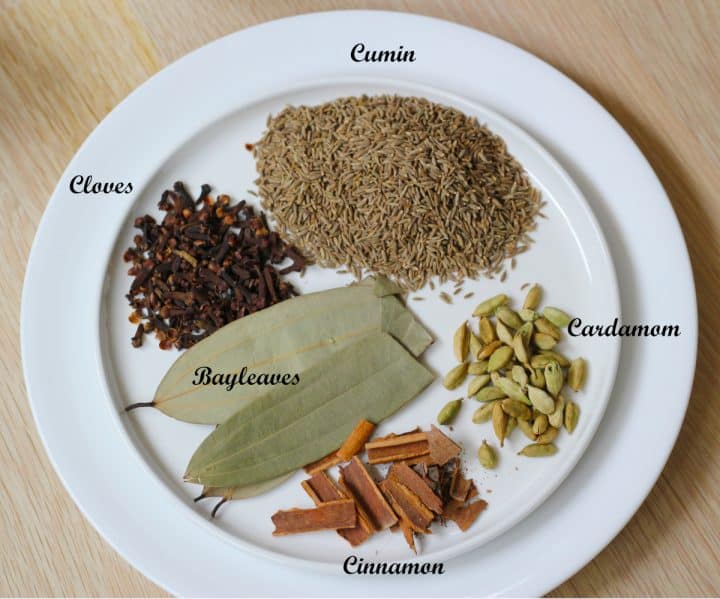 Homemade Garam Masala Recipe (Authentic, Quick and Easy) - InspiresN